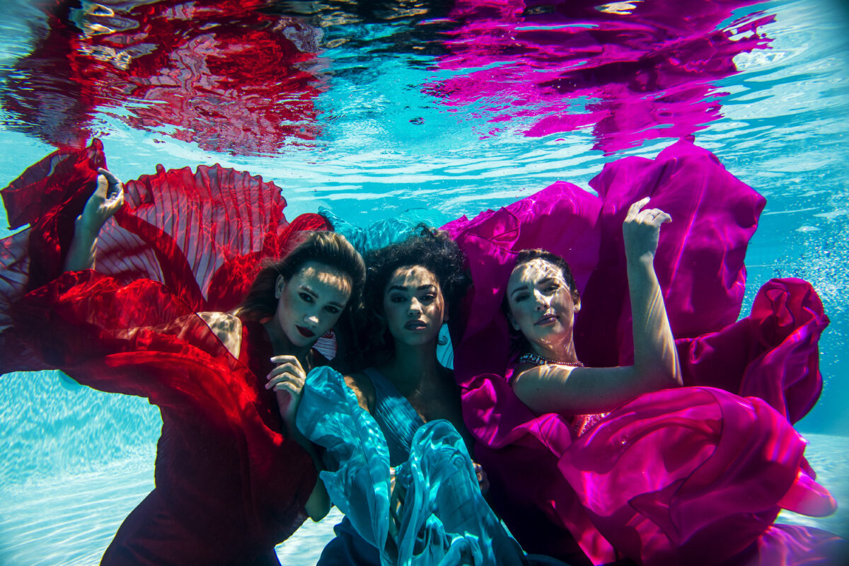 UNDERWATER MODELING - Aqualillies